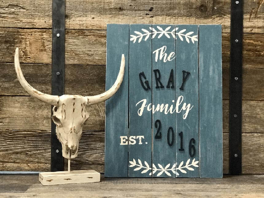 Custom Wood Pallet Signs - $65 - Pearland